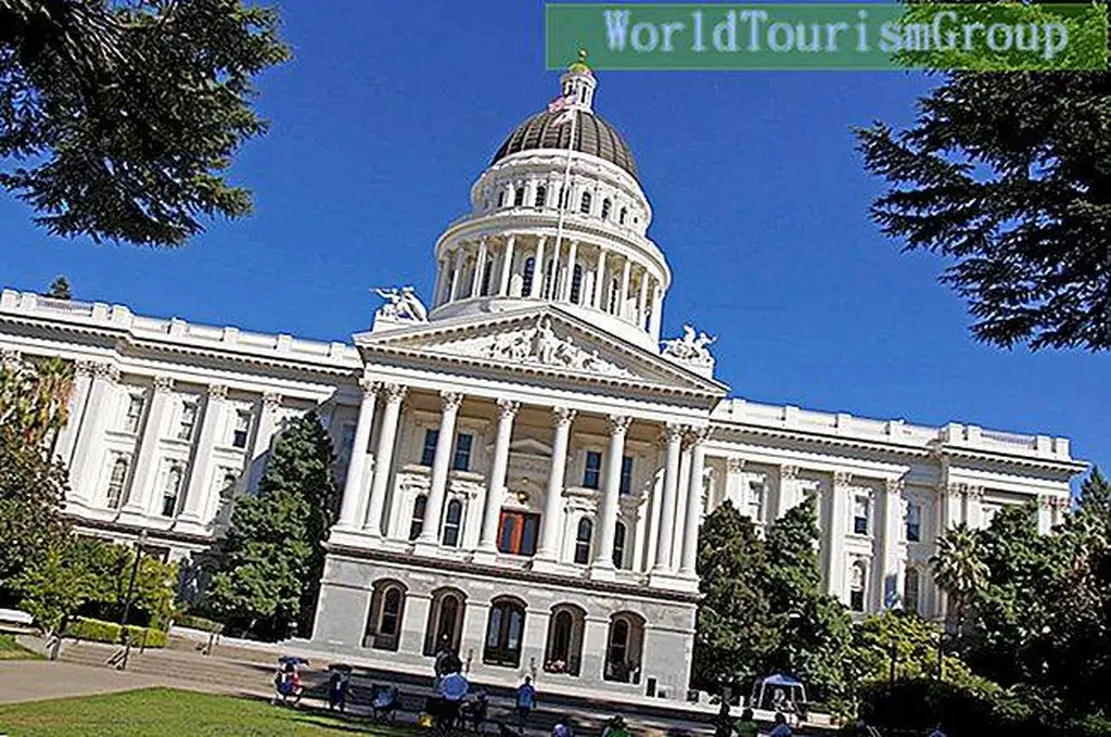 20 должны посетить достопримечательности в сакраменто