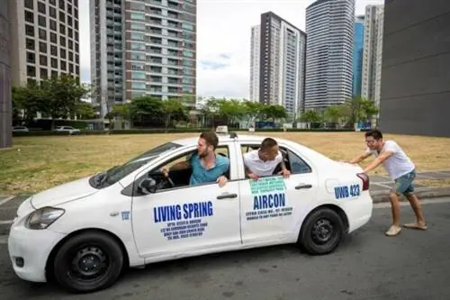 Рекомендуемые путешественники: Джон и Нельсон из 2FrenchinManila.com